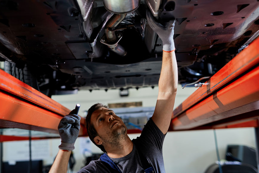 5 ruidos típicos en los autos y cómo solucionarlos